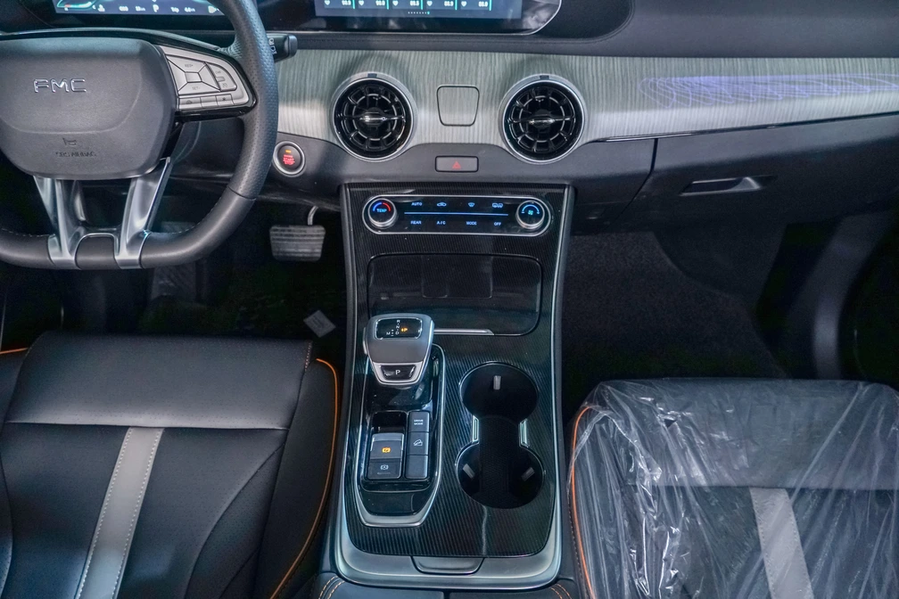 خرید و فروش FMC سوبا M4 هفت نفره مدل 1402 نقد و اقساط