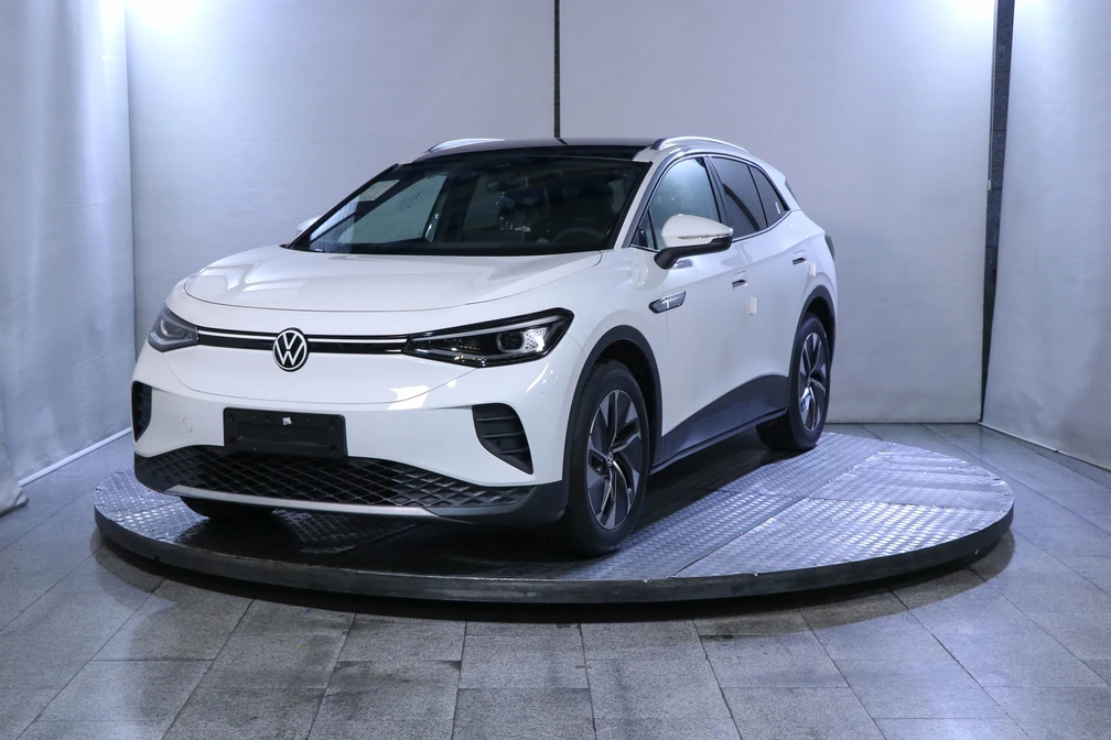 خرید و فروش فولکس ID4 CROZZ PURE مدل 2024 نقد و اقساط