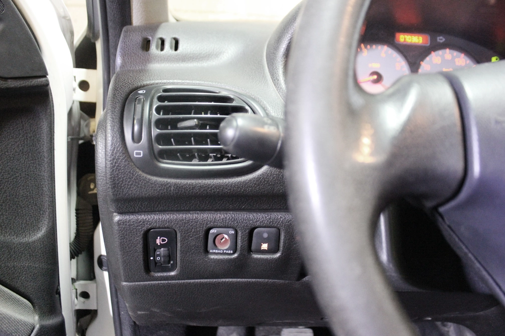 خرید و فروش پژو 206 تیپ 5 مدل 1393 نقد و اقساط